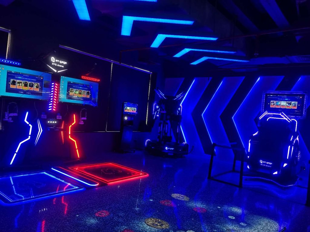 Exciting Thrills of VR Await at Jordan’s Amusement Park - 9D VR Arcade ...